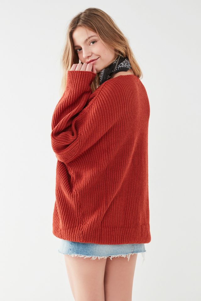 BDG Harper Knit High/Low V-Nek Sweater | Urban Outfitters Canada