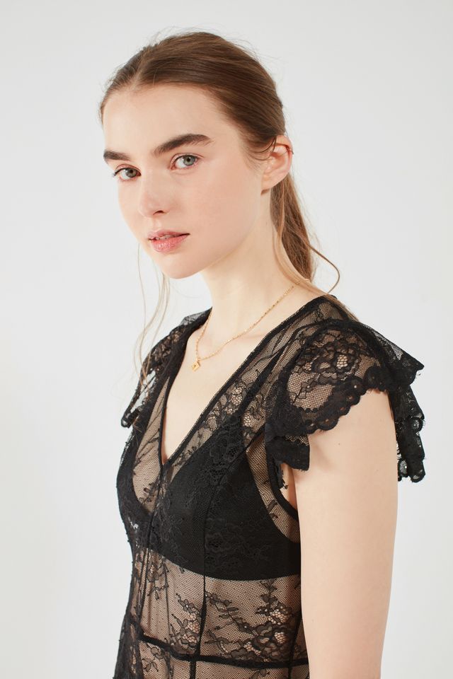 UO Sheer Lace Short Sleeve Midi Dress | Urban Outfitters Canada UO Sheer Lace Short Sleeve Midi Dress | Urban Outfitters Canada