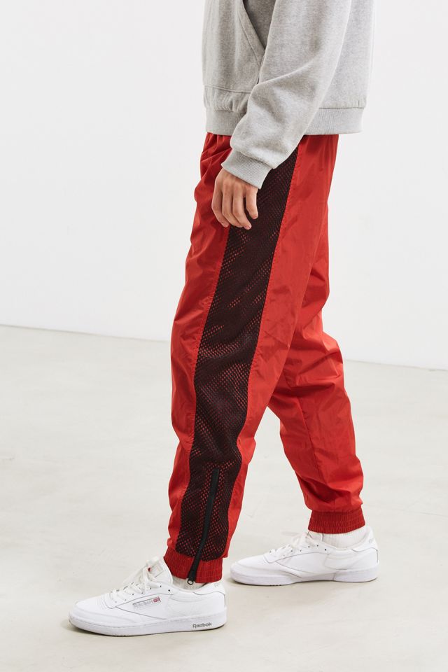 UO Mesh Blocked Wind Pant | Urban Outfitters Canada