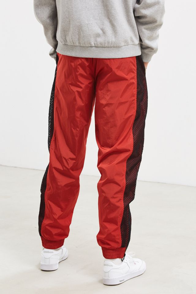 UO Mesh Blocked Wind Pant | Urban Outfitters Canada