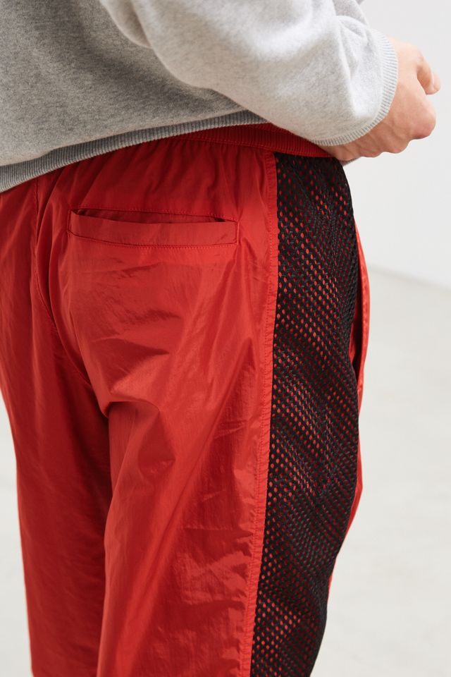 UO Mesh Blocked Wind Pant | Urban Outfitters Canada