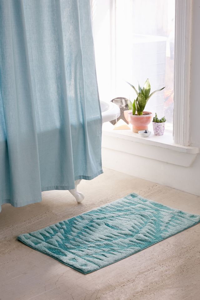 Pendleton Pecos Geo Sculpted Bath Mat | Urban Outfitters