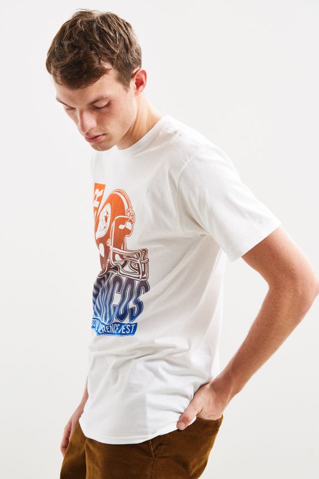 Junk Food Denver Broncos 2017 Tee | Urban Outfitters Canada