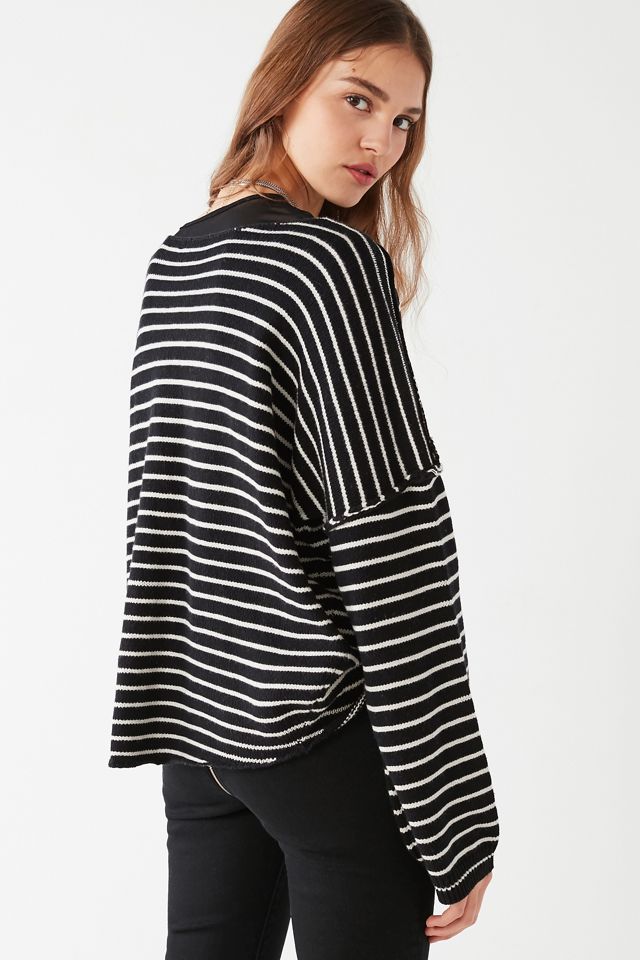 UO Skylar Twisted-Back Sweater | Urban Outfitters