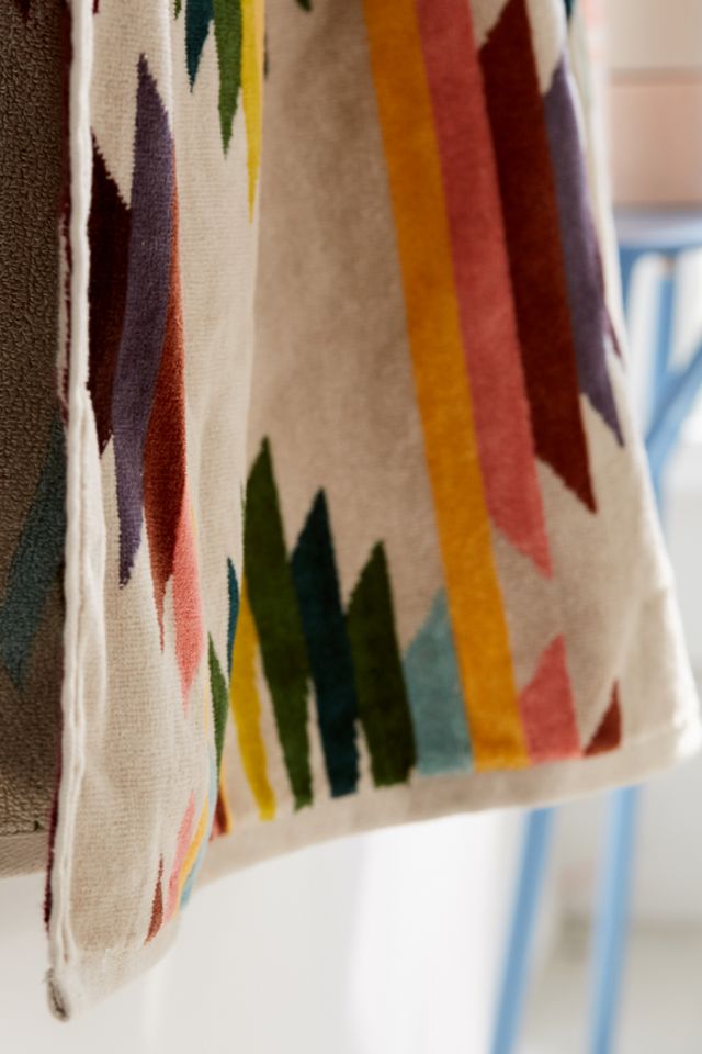 Pendleton Falcon Cove Oversized Beach Towel | Urban Outfitters