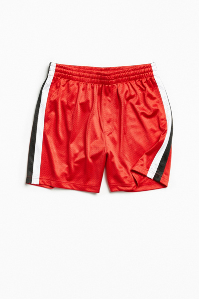 UO Lucian Side Stripe Mesh Short | Urban Outfitters