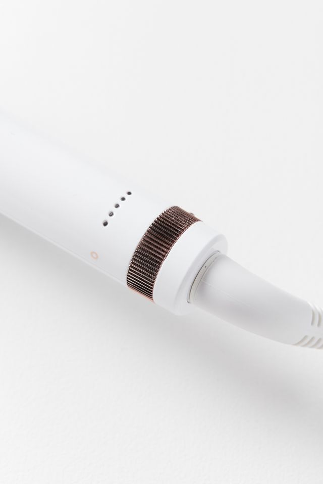 T3 BodyWaver 1.75” Styling Iron | Urban Outfitters
