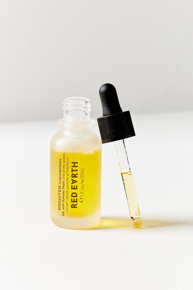 Red Earth Brighten Concentrate Oil With Kakadu Plum | Urban Outfitters