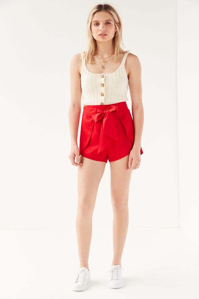 UO Tabby Tulip Tie Short | Urban Outfitters