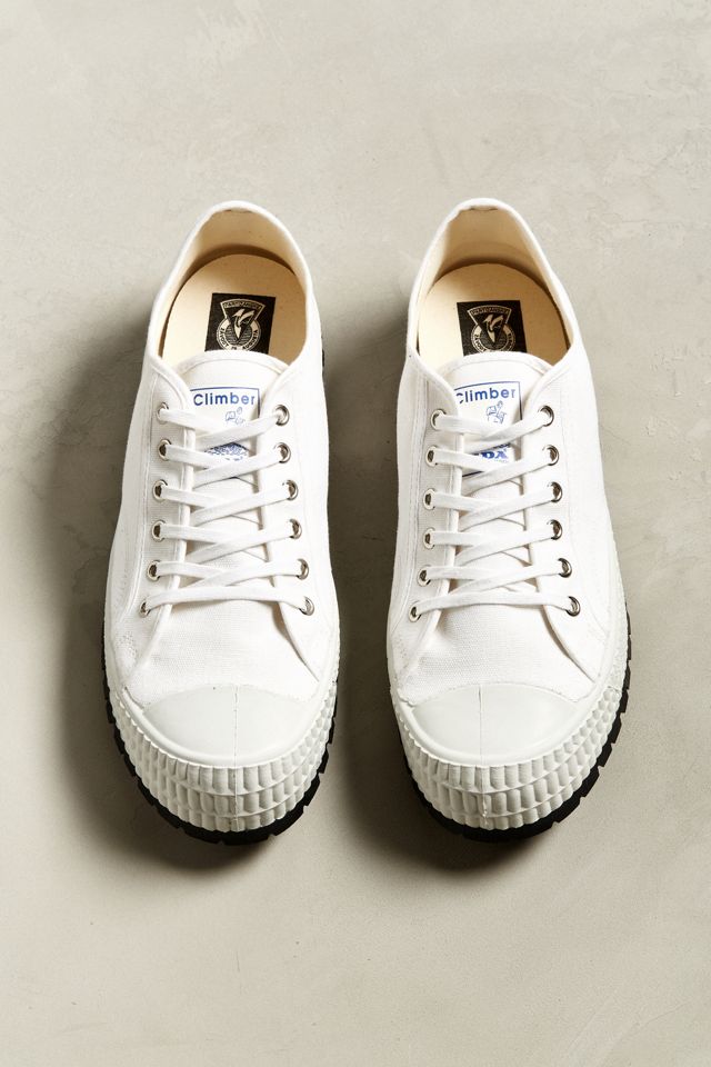 ZDA Partizánske Treaded Toe Cap Lo Sneaker | Urban Outfitters