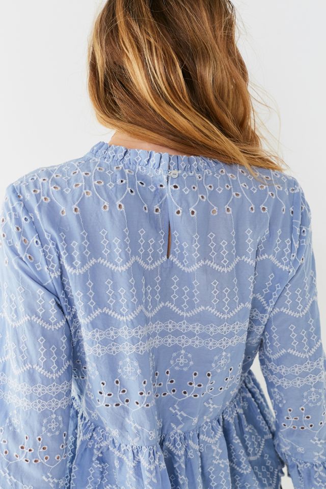 UO Embroidered Scallop Top | Urban Outfitters