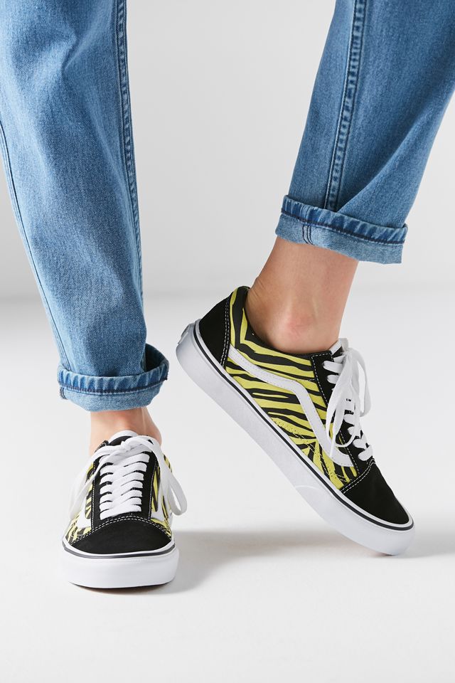 Vans Old Skool Zebra Sneaker | Urban Outfitters