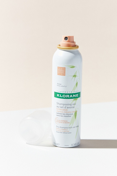 Klorane Dry Shampoo With Oat Milk – Natural Tint | Urban Outfitters