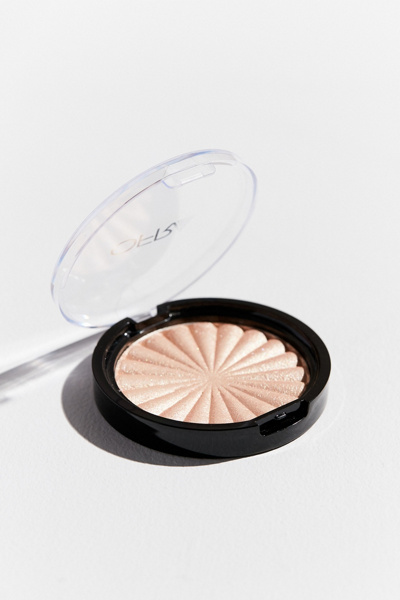OFRA Cosmetics Highlighter | Urban Outfitters