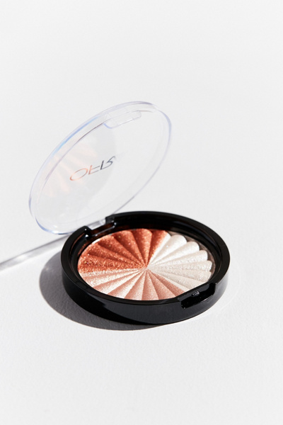 OFRA Cosmetics NIKKIETUTORIALS Highlighter | Urban Outfitters