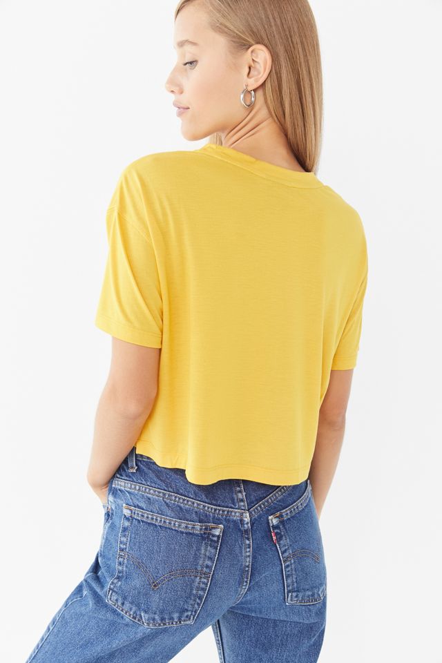 Nike Logo Cropped Tee | Urban Outfitters