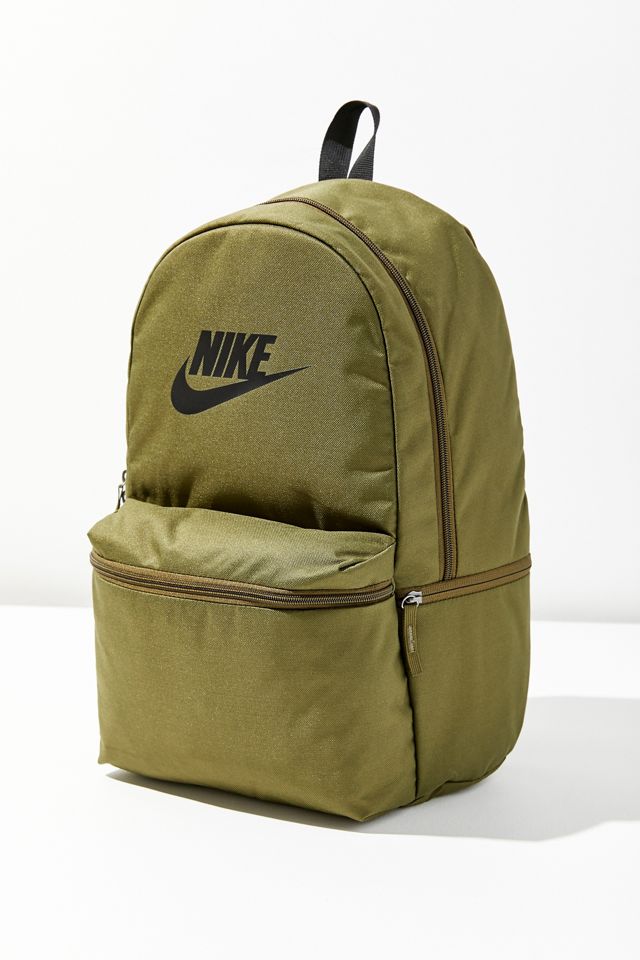 Nike Sportswear Heritage Backpack | Urban Outfitters