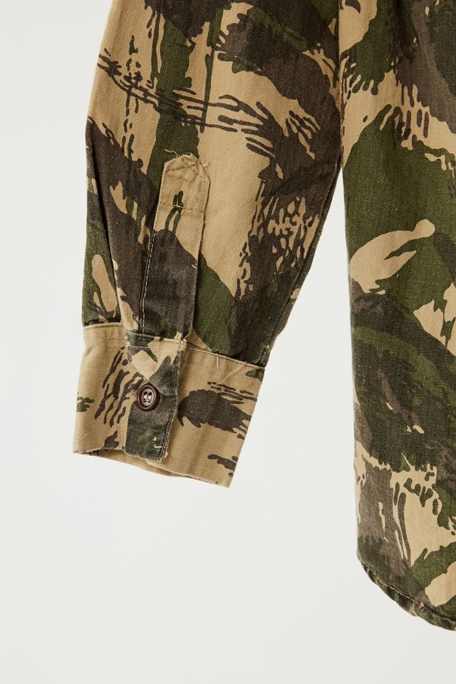 Vintage Abstract Camo Button-Down Shirt | Urban Outfitters