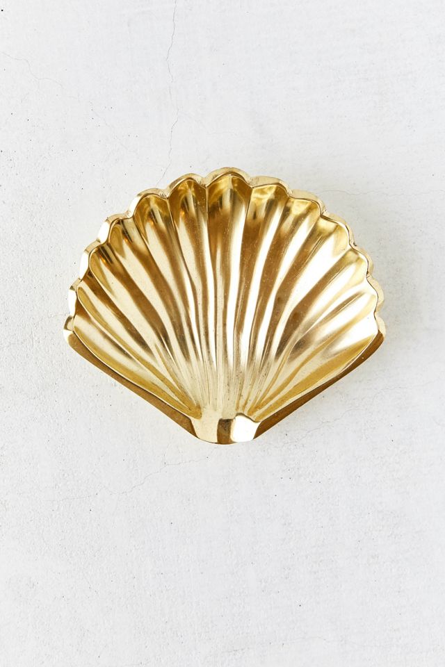 Metal Shell Ashtray | Urban Outfitters Canada