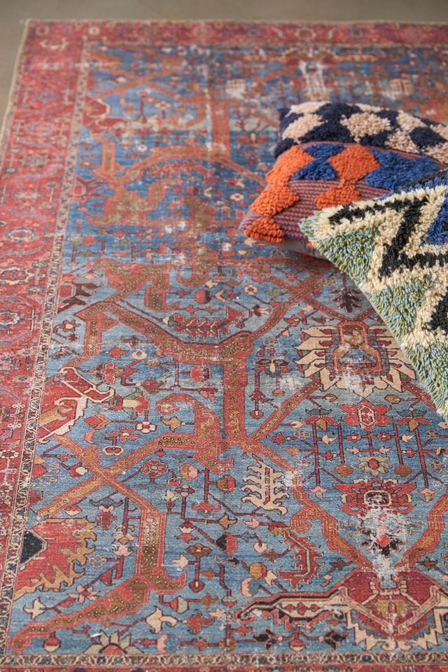 Winnie Printed Rug | Urban Outfitters Winnie Printed Rug | Urban Outfitters
