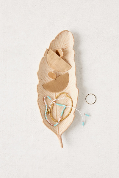 Glazed Feather Catch-All Dish | Urban Outfitters