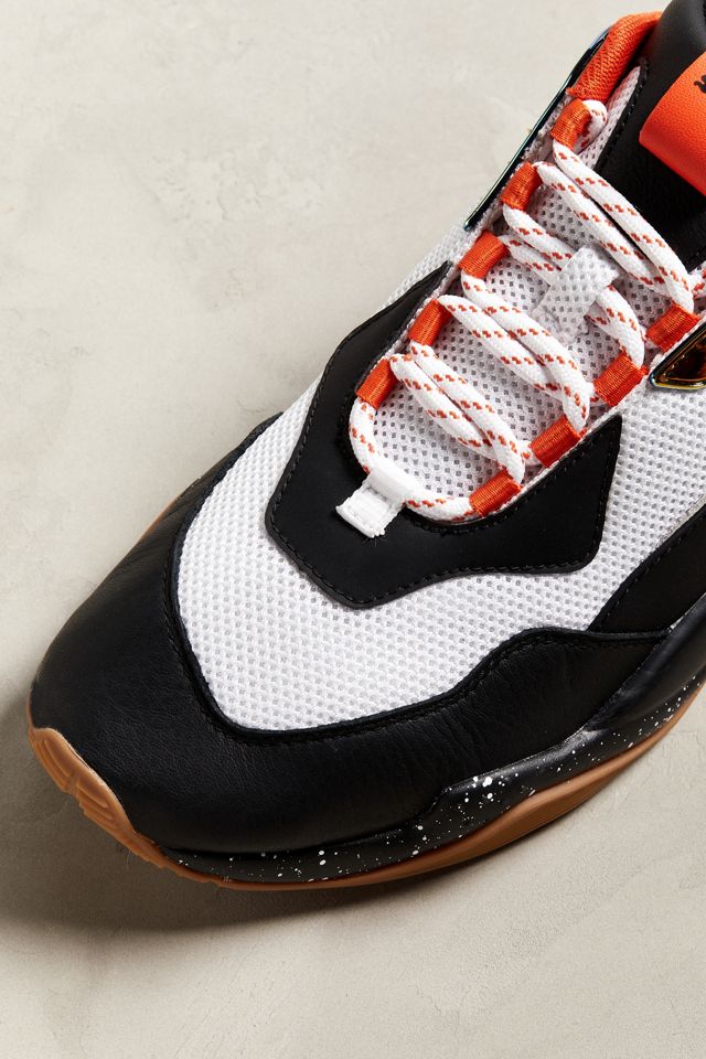 Puma Thunder Electric Sneaker | Urban Outfitters