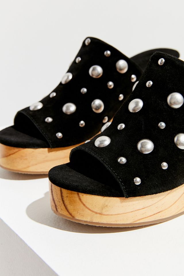 UO Studded Wooden Heel Mule | Urban Outfitters