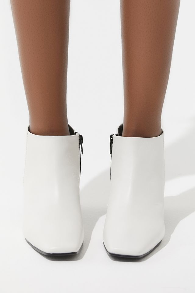 Vagabond Shoemakers Ebba Bootie | Urban Outfitters