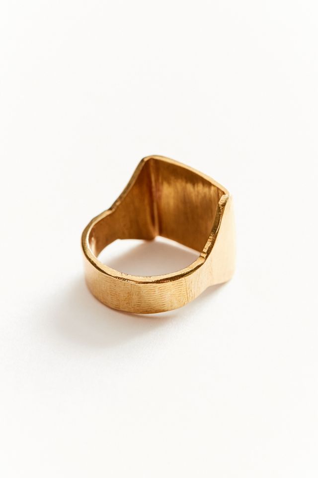 Oxbow Designs Clayton Signet Ring | Urban Outfitters