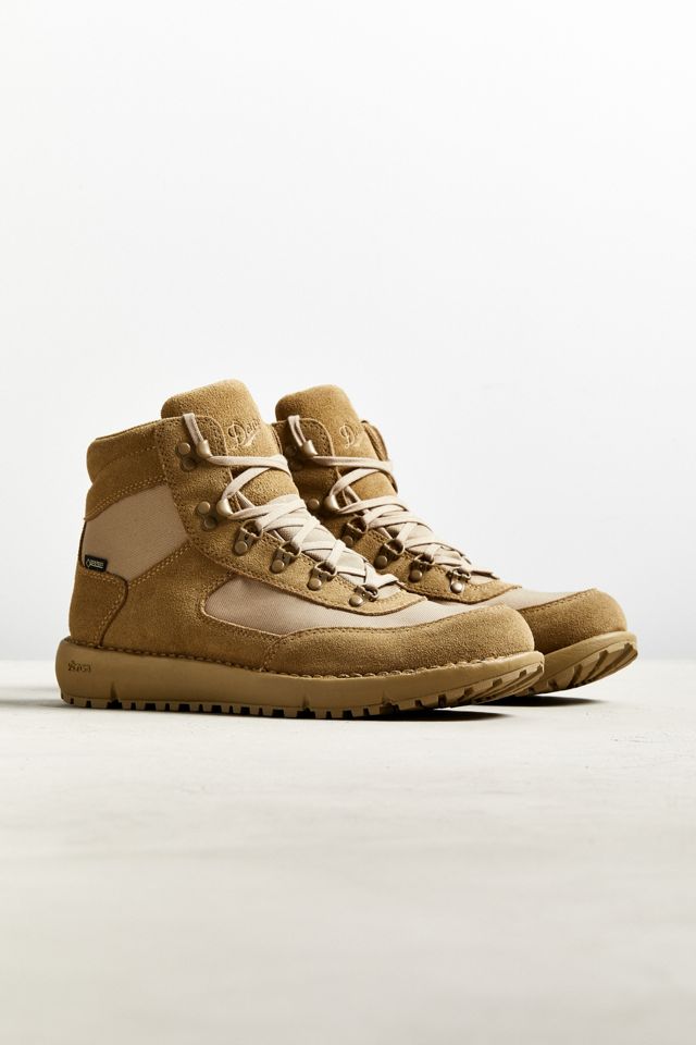 Danner Feather Light 917 Boot | Urban Outfitters