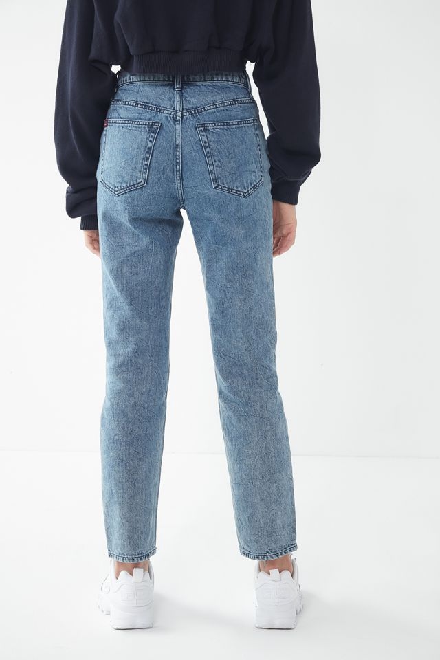 BDG High-Rise Slim Straight Jean – Acid Wash | Urban Outfitters