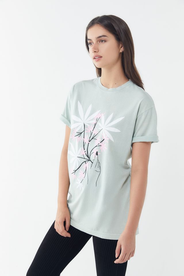 Bouquet Of Flowers Tee | Urban Outfitters Canada