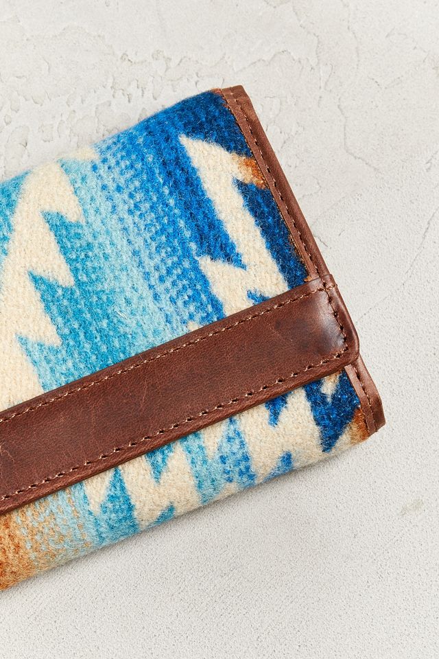 Pendleton Trifold Wallet | Urban Outfitters
