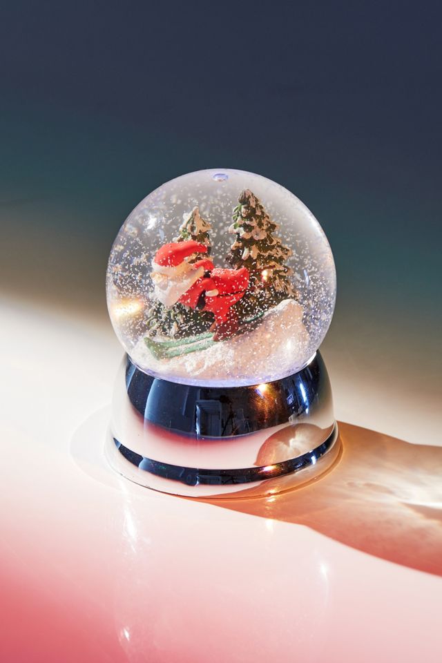 Skiing Santa USB Snow Globe | Urban Outfitters