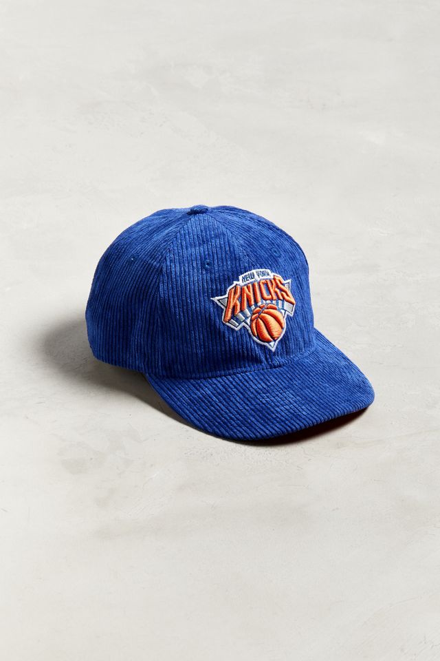 New Era New York Knicks Retro Corduroy Snapback Hat | Urban Outfitters