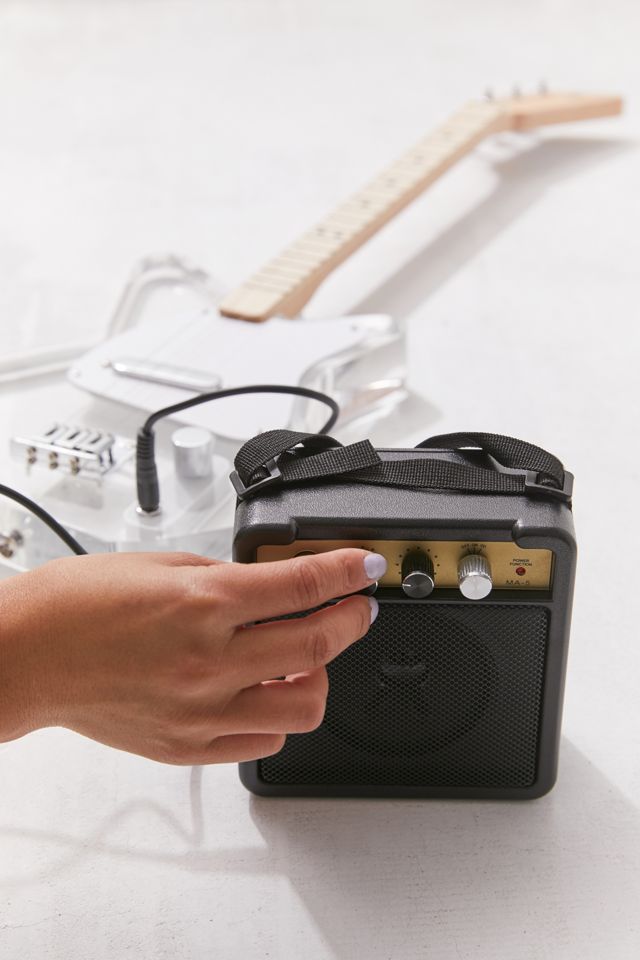 Loog Mini Amp + Cable | Urban Outfitters