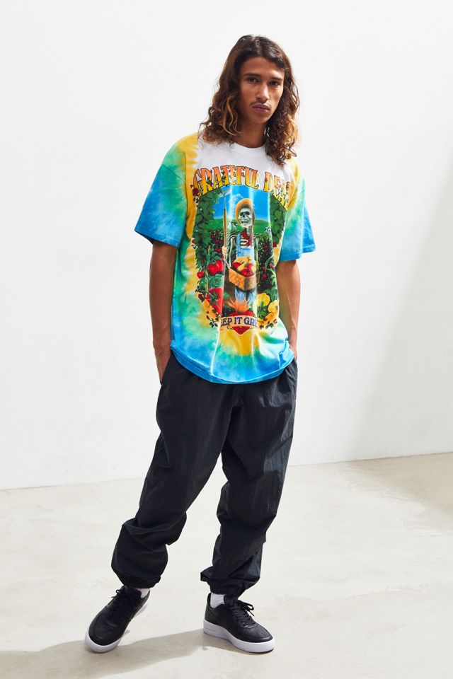 Grateful Dead Keep It Green Tee | Urban Outfitters Canada