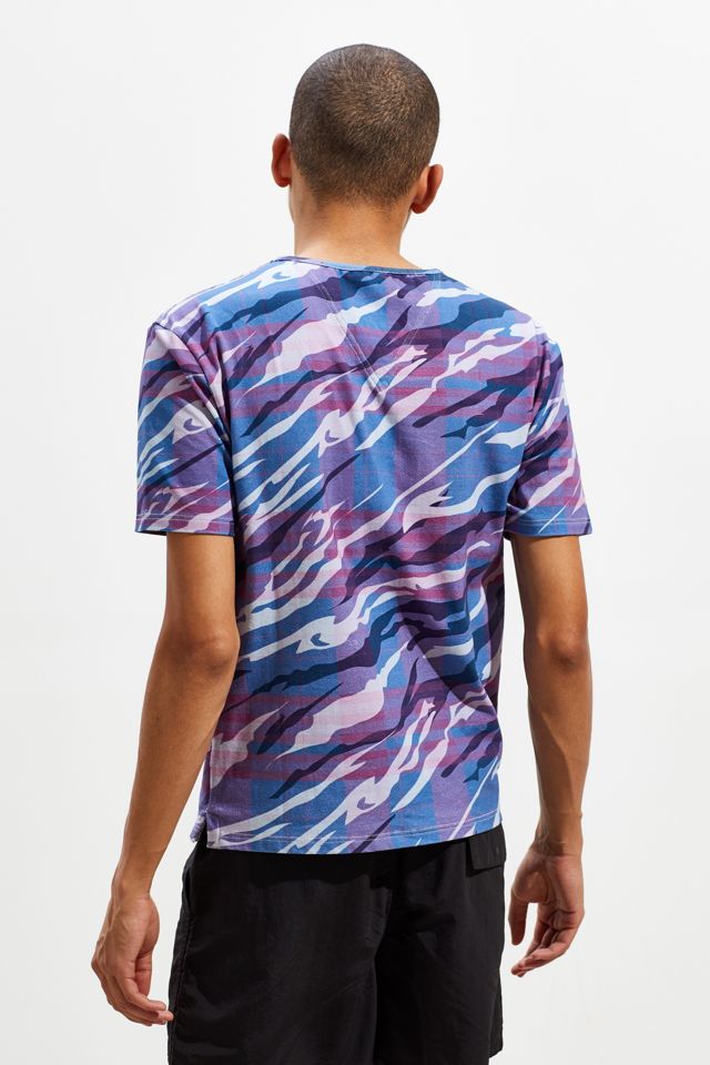 Lucid FC Luxe Tee | Urban Outfitters