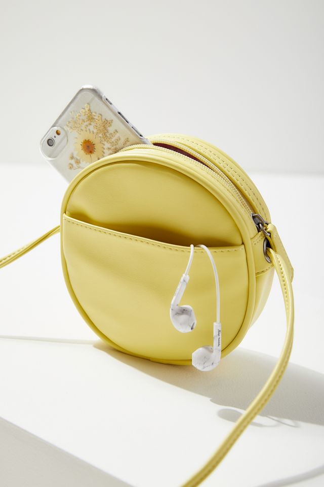 Lydia Circle Crossbody Bag | Urban Outfitters