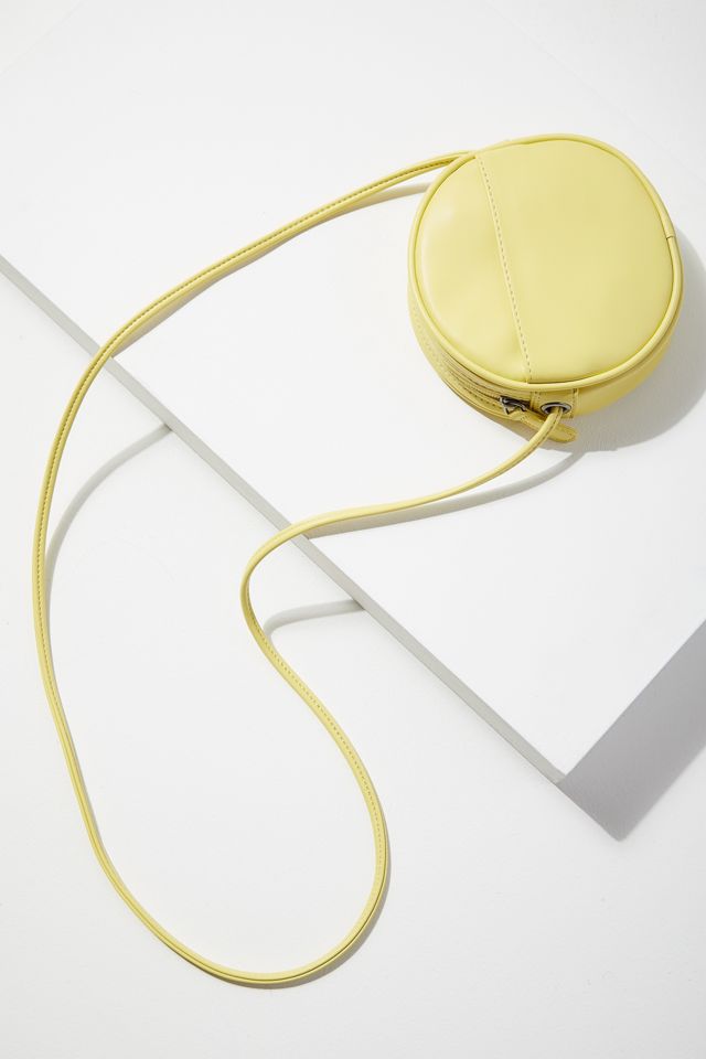 Lydia Circle Crossbody Bag | Urban Outfitters