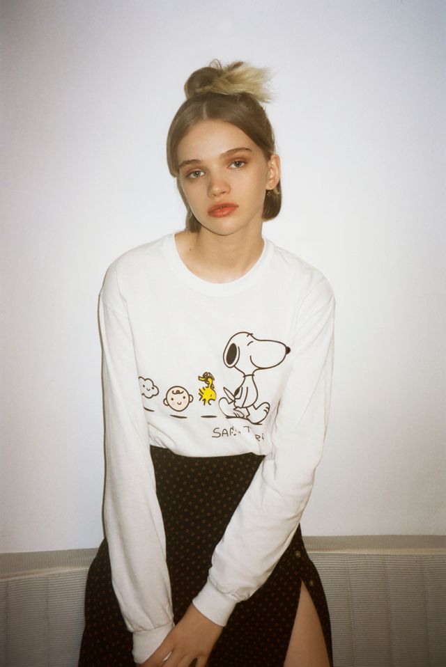 Peanuts Long Sleeve Tee | Urban Outfitters