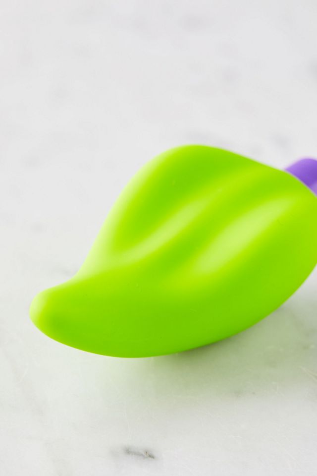 Aria Sweet Leaf Bullet Set | Urban Outfitters