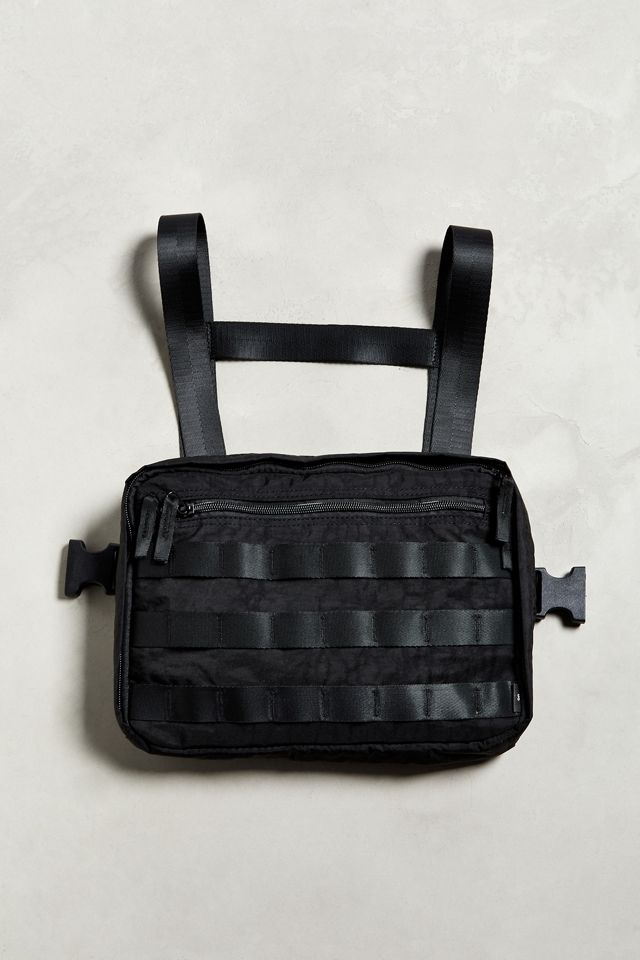 UO Chest Rig Utility Bag | Urban Outfitters