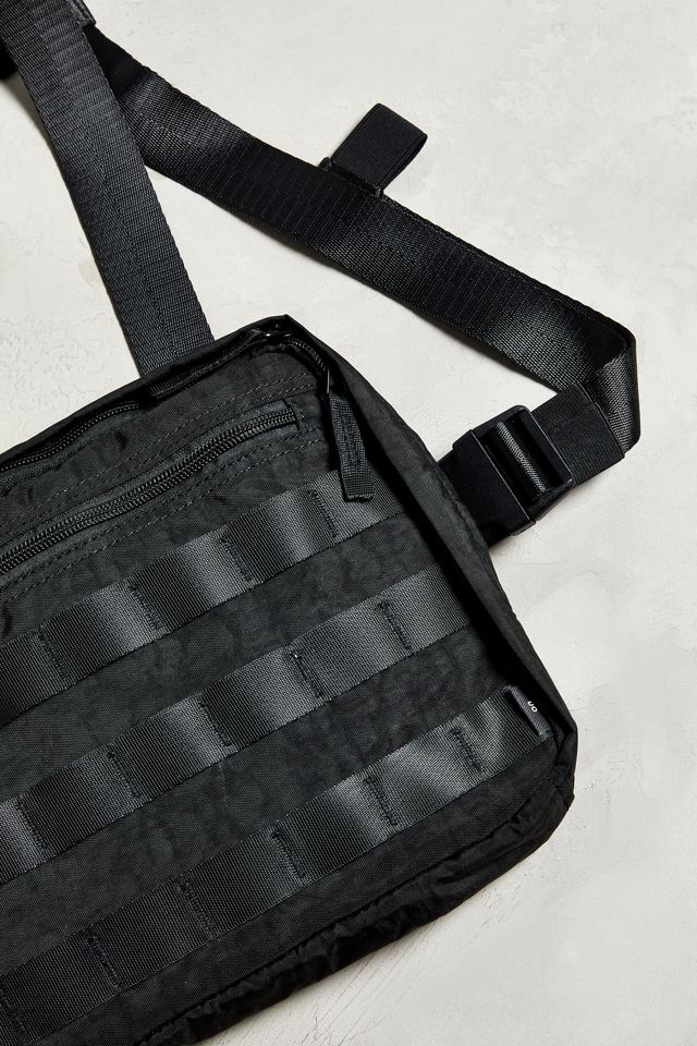 UO Chest Rig Utility Bag | Urban Outfitters