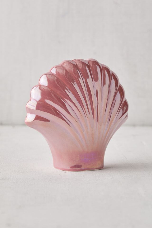 Shell Bank | Urban Outfitters