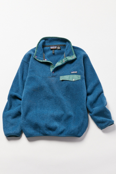 Veste bleue vintage en molleton Patagonia | Urban Outfitters Canada