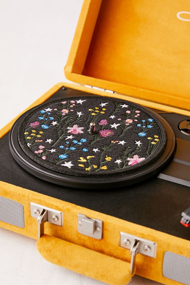 Zero Gravity UO Exclusive Floral Vinyl Dust Mat | Urban Outfitters