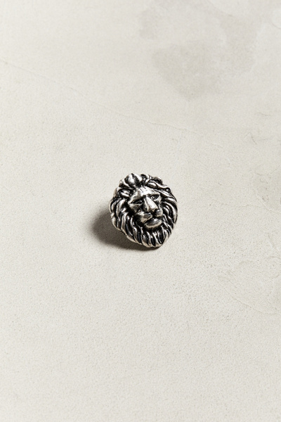 UO Lion Pin | Urban Outfitters