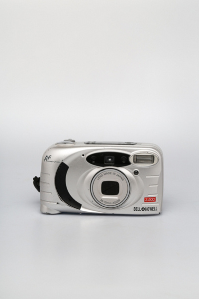 Acme Camera Co. Vintage Bell And Howell Z-200 35mm Camera | Urban ...
