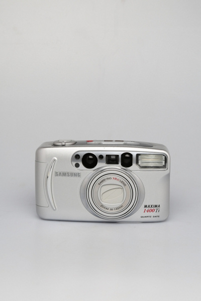 Acme Camera Co. Vintage Samsung Maxima 1400Ti 35mm Camera | Urban ...